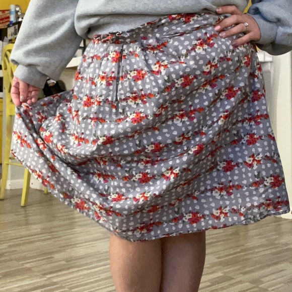 Bella Bird | Skirts | Bella Bird Floral Print Midi Skirt | Poshmark